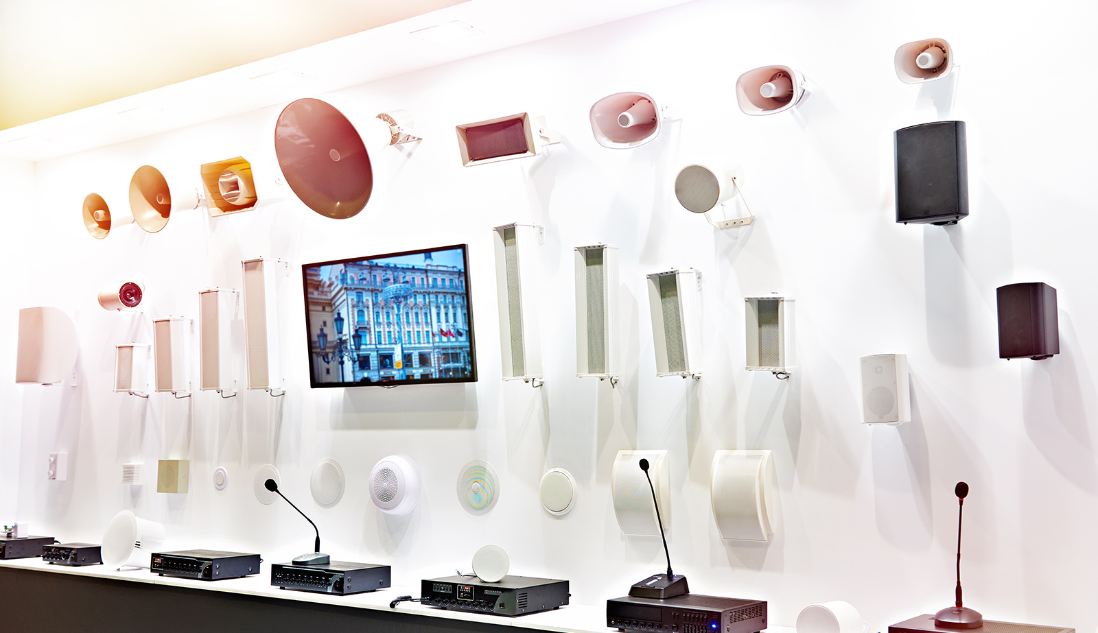 Retail & Consumer Goods | WeONE